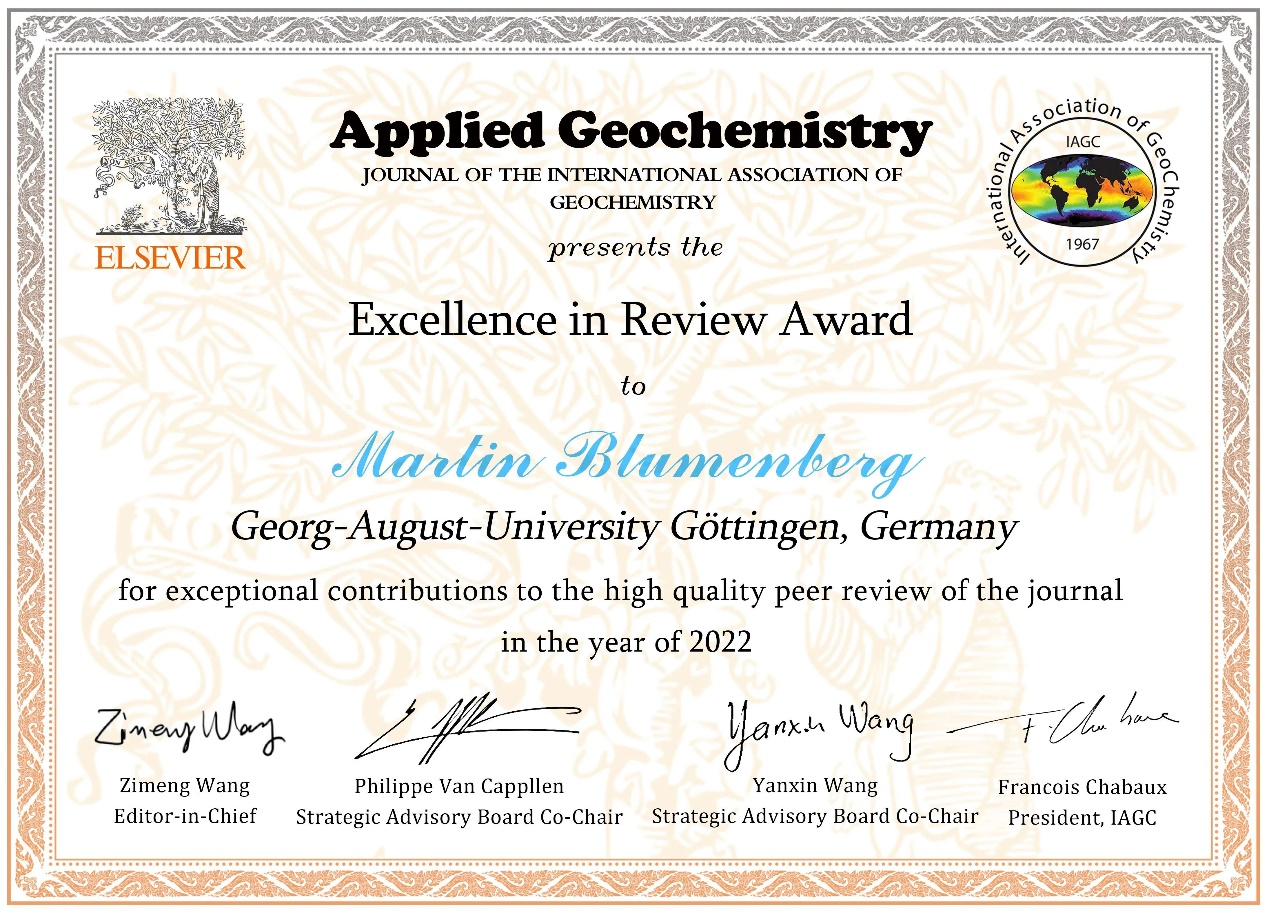 科学网—【人物纪事】中国矿物岩石地球化学学会气体地球化学专业委员会主任委员郑国东研究员荣获国际知名期刊优秀审稿人奖 - 李中平的博文